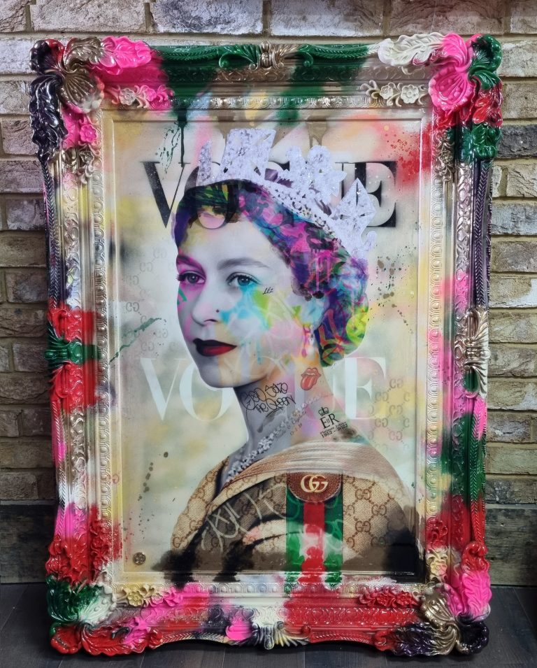 The Queen - DanPearce-Art.com